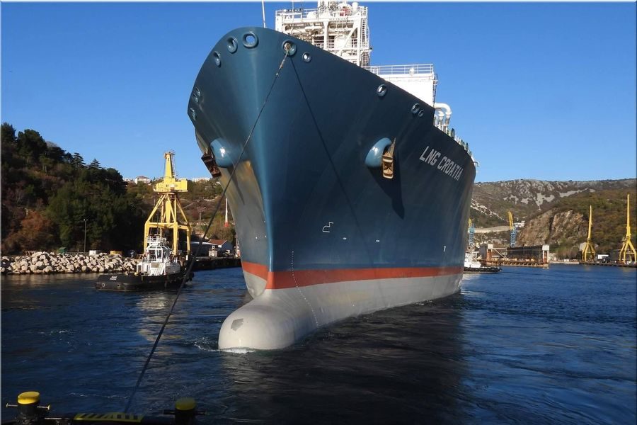 U Omišalj uplovio brod “LNG Croatia” dugačak 280 metara – Fiuman.hr