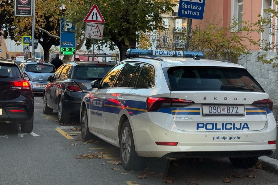 Policija oduzela auto 18-godišnjaku koji od 15. godine protuzakonito ...