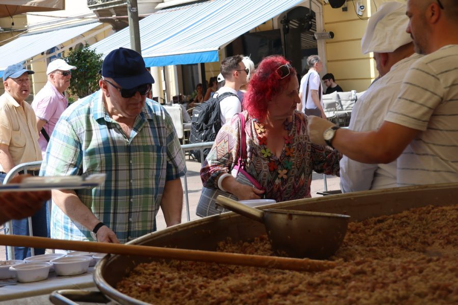 Riječani će u ponedjeljak na Korzu biti počašćeni s 2000 porcija rižota ...