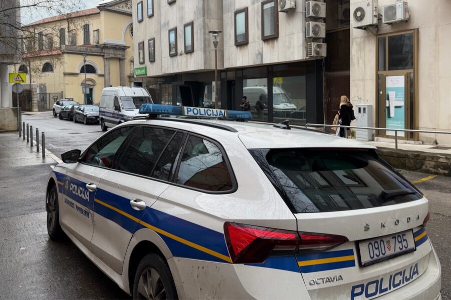 Lažno slao potvrde o uplati pa preuzimao satove: U tri mjeseca oštetio ...